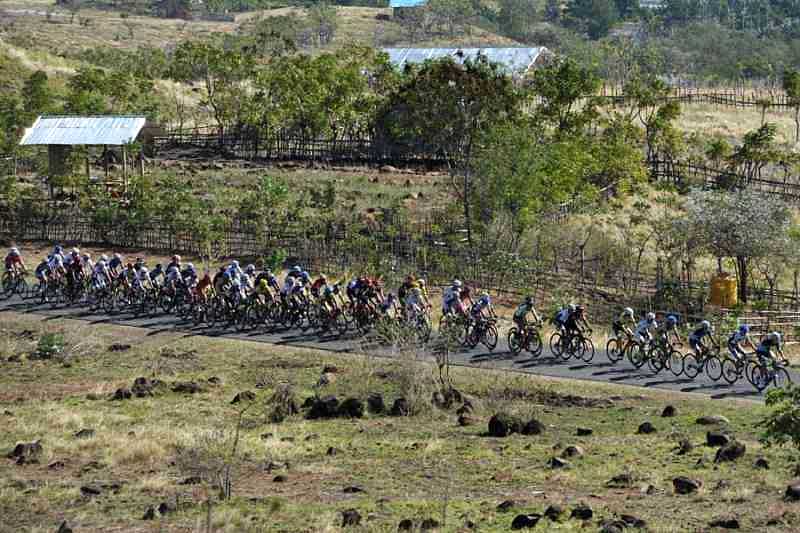 Melintasi Keindahan Gunung Poco Ndeki, Etape 4 TdF 2017 Dijuarai Edgar ...