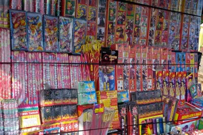 Dilarang! Main Mercon dan Kembang Api saat Nataru | BALIPOST.com