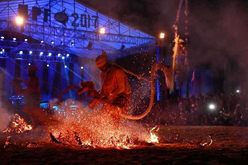 Tari Sanghyang Jaran, Taksu Desa Jungutbatu Dihantui Kepunahan ...