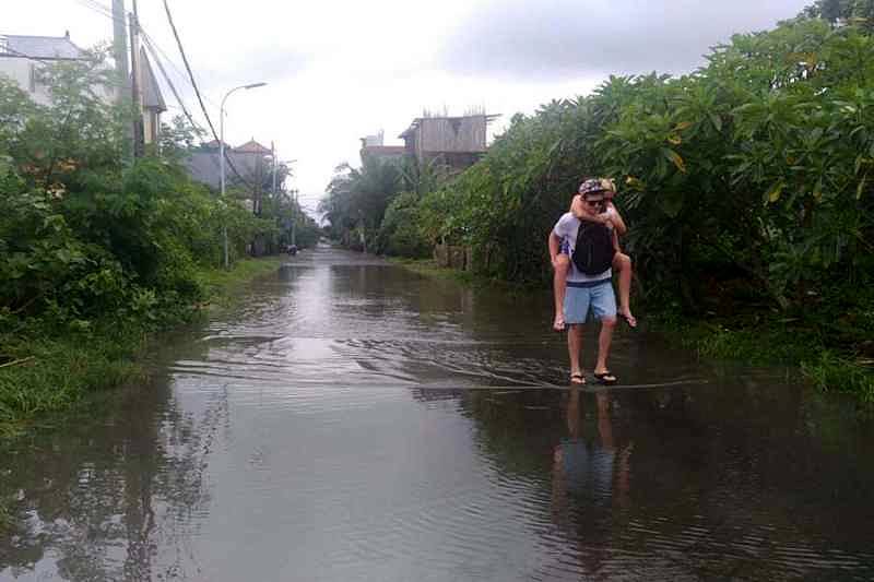 Beberapa Tempat Masih Terlihat Genangan Air | BALIPOST.com