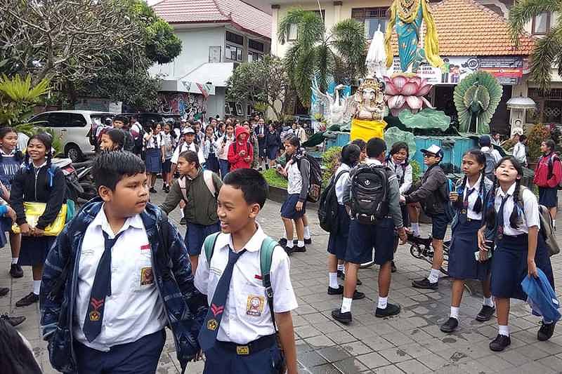 Siswa SMP di Badung Lulus Semua | BALIPOST.com