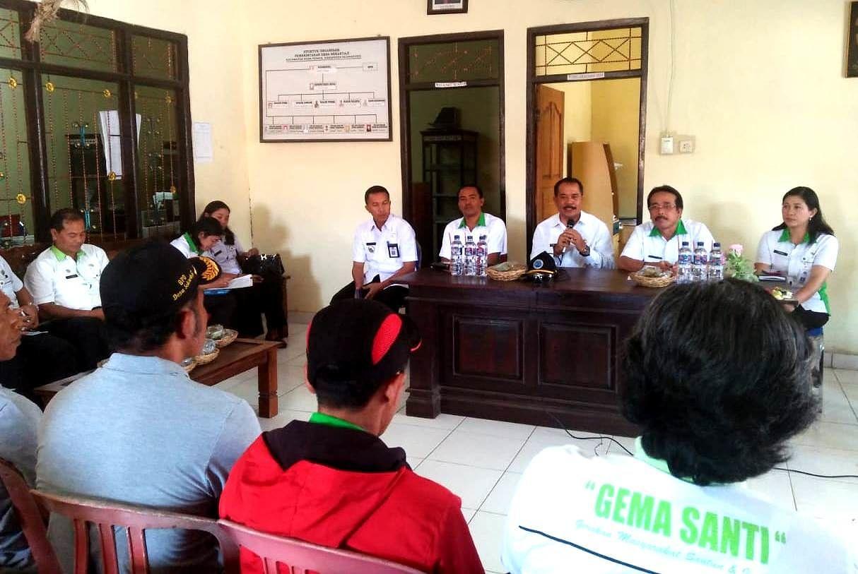 Monev Pelaksanaan Pemerintahan Desa, Wabup Kasta Tekankan Ketaatan ... Monev Pelaksanaan Pemerintahan Desa, Wabup Kasta Tekankan Ketaatan ...
