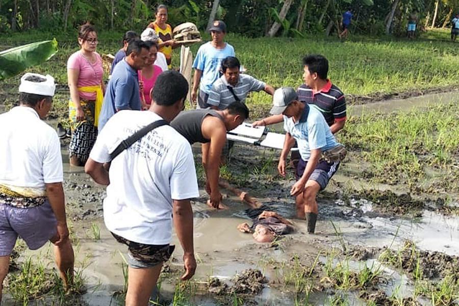 Warga Sinjuana Ditemukan Tewas di Sawah | BALIPOST.com