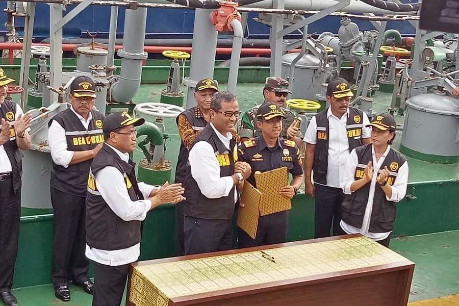 Ditjen Hubla-Ditjen Bea Cukai Sepakat Awasi Lalin Barang di Kepri ...