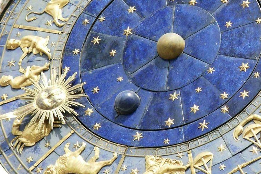 Zodiak yang Memiliki Rasa Ingin Tahu Paling Tinggi | BALIPOST.com