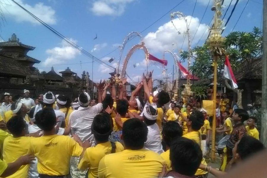 Kembali Digelar, "Mesuryak" Desa Adat Bongan Gede | BALIPOST.com