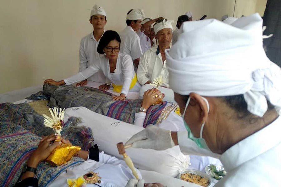 Tradisi Potong Gigi di Bali, Ini 7 Hal yang Perlu Diketahui | BALIPOST.com