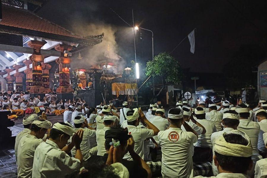 Banjar Bun "Nangunang" Pragina Tari Sanghyang Jaran | BALIPOST.com