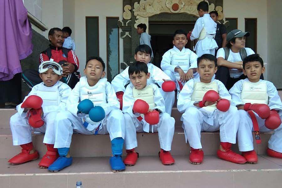 Tim Karate Kuta Utara Juara Umum Porjar Badung | BALIPOST.com