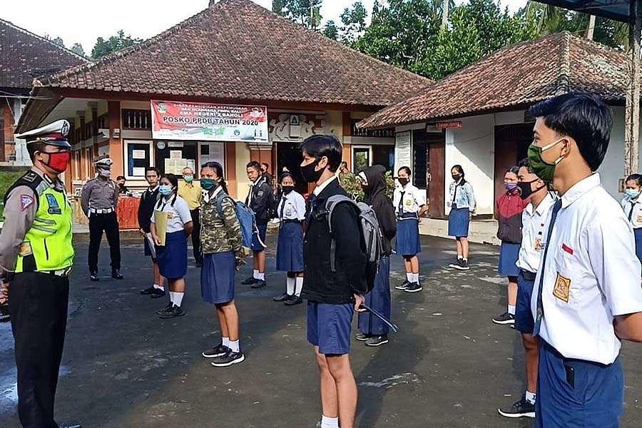Sekolah, Siswa Diimbau Gunakan Sepeda Gayung | BALIPOST.com