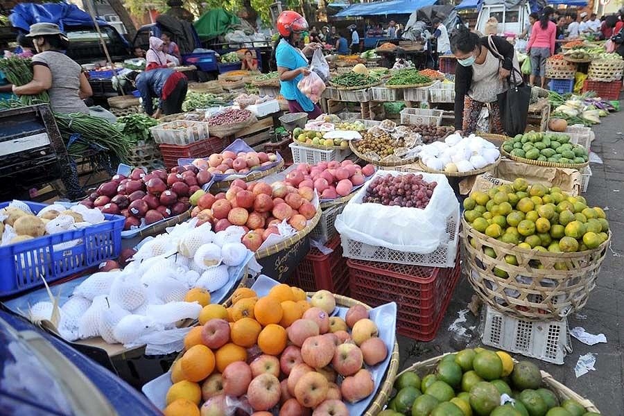 Jelang Galungan, Harga-harga Sembako Mulai Merangkak Naik | BALIPOST.com Jelang Galungan, Harga-harga Sembako Mulai Merangkak Naik | BALIPOST.com