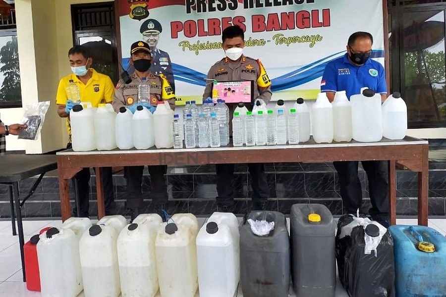 Dari Ratusan Liter Arak Disita hingga Provinsi Terbanyak Sumbang Kasus COVID-19 Harian ...