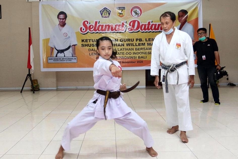 Karateka Lemkari Bali Ikuti Kejurnas Kata Virtual | BALIPOST.com