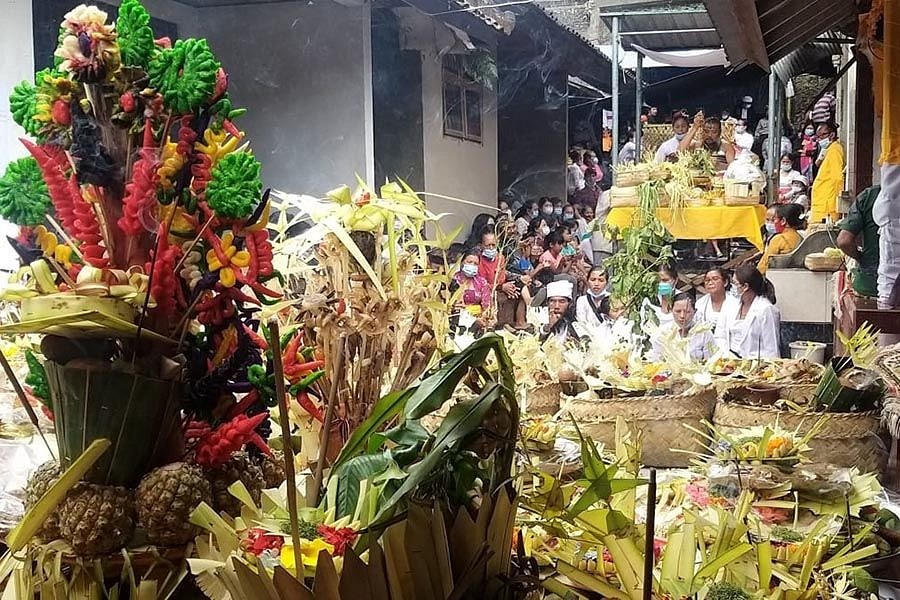 Hari Ini, Puncak Palebon Jero Gede Hulun Danu Batur di Songan ...