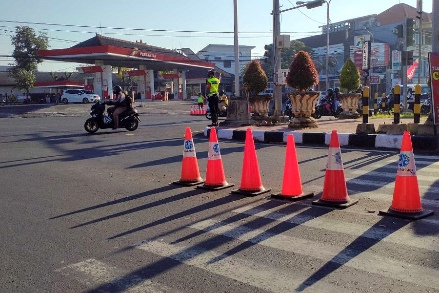 Angkat Besi Kembali Sumbang Medali Di Olimpiade Tokyo 1 | BALIPOST.com Angkat Besi Kembali Sumbang Medali Di Olimpiade Tokyo 1 | BALIPOST.com