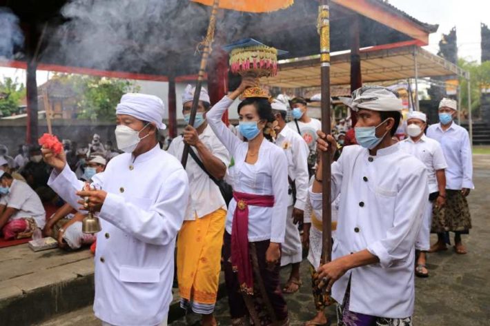 Desa Adat Sarimertha Kukuhkan Awig-awig Tata Pelaksanaan Panca Yadnya ...