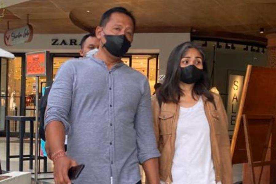 DPO Kejati Bali Dibekuk di Pusat Perbelanjaan | BALIPOST.com