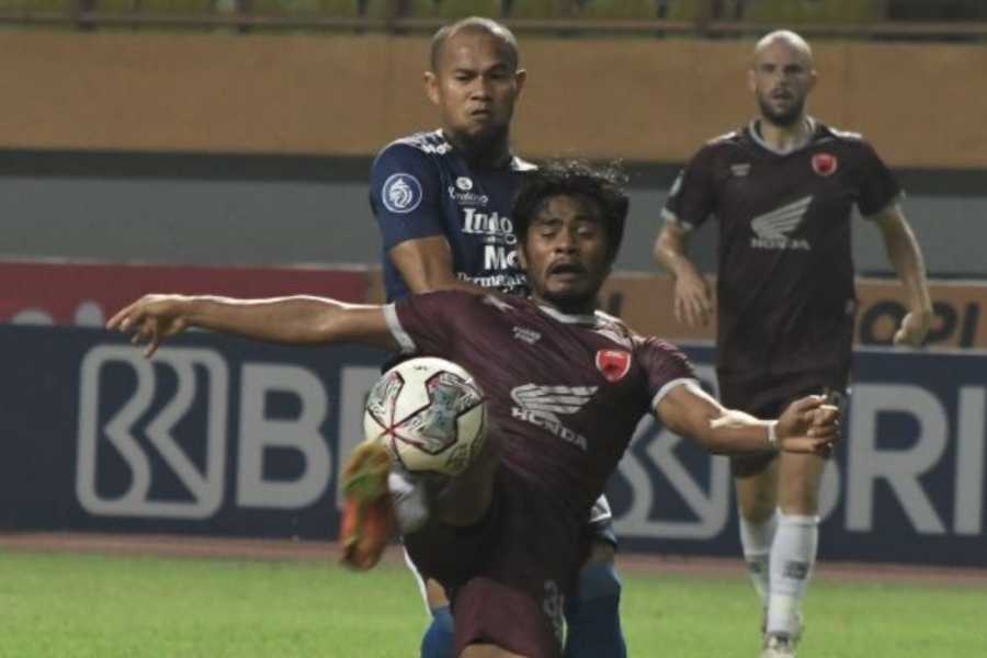 Liga 1, Laga PSM Vs Persib Ditunda | BALIPOST.com
