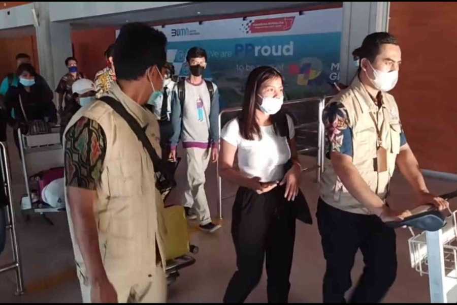 Kembali, Sejumlah PMI asal Bali di Ukraina Pulang | BALIPOST.com