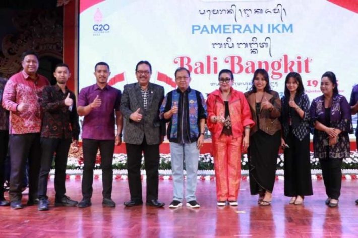 Gubernur Koster Buka Pameran IKM Bali Bangkit Tahap 7 Tahun 2022 | BALIPOST.com