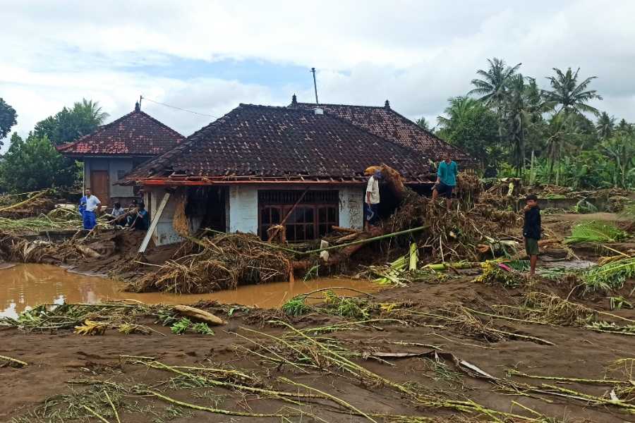 Banjir Terjang 18 Desa di Jembrana, Puluhan Lokasi Terdampak | BALIPOST.com
