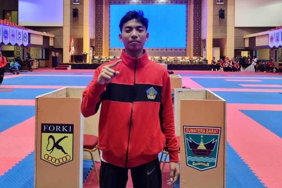 Karateka Kadek Angga Sabet Emas di Kejurnas | BALIPOST.com