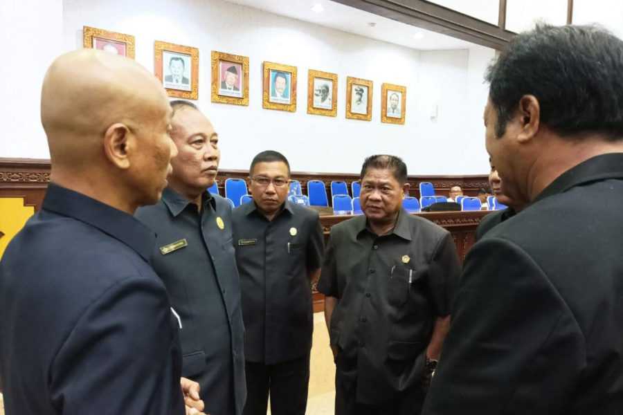 Alit Sutarya Jabat Ketua BK DPRD Gianyar | BALIPOST.com