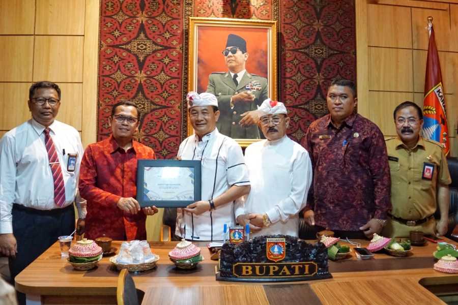 Berturut-turut Raih Tujuh Kali WTP, Pemkab Karangasem Terima Reward DID | BALIPOST.com