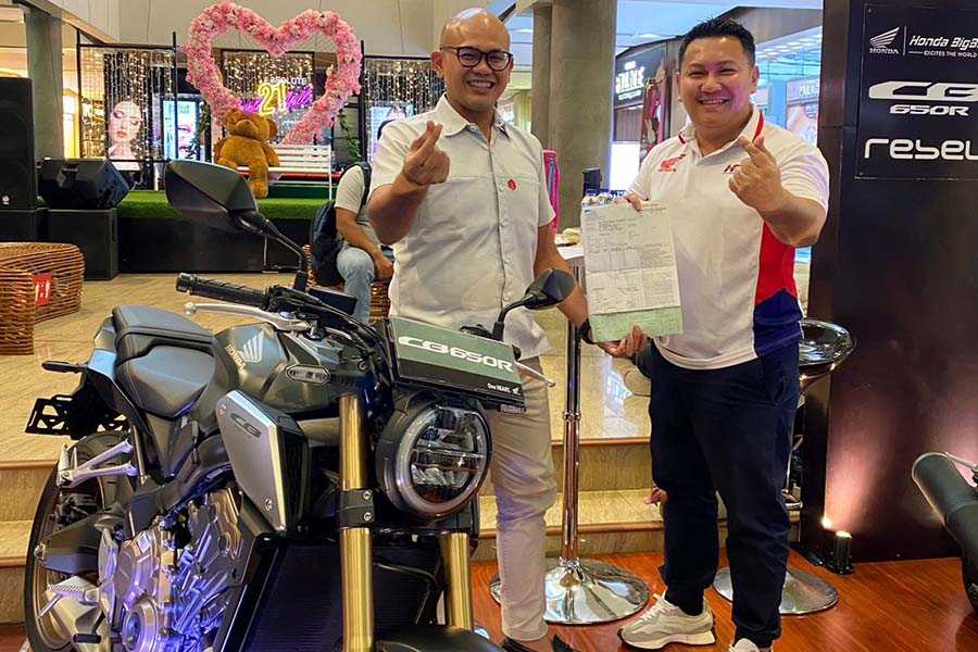 Dua Unit Honda CB650R Laku Terjual di Pameran Honda Big Bike | BALIPOST.com