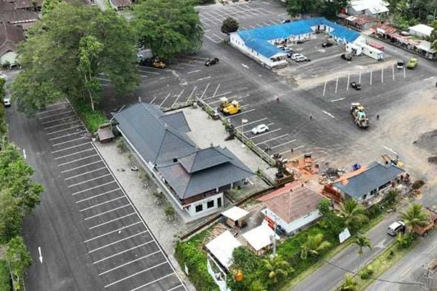 Gubernur Koster Bangun Tempat Parkir Kedungdung Besakih Khusus Untuk ...