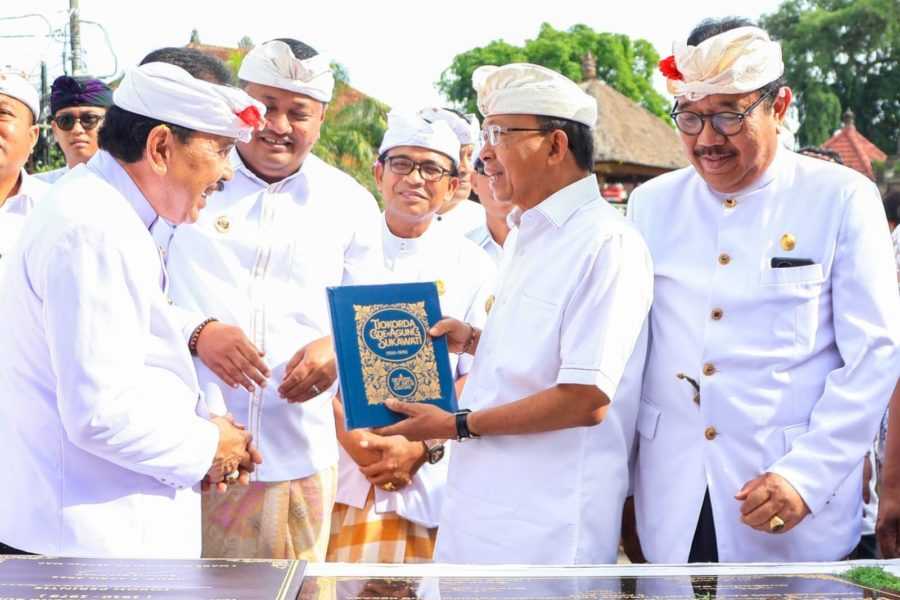 Gubernur Koster dan Cok Ace Resmikan Pasar Rakyat Tematik Wisata Ubud | BALIPOST.com