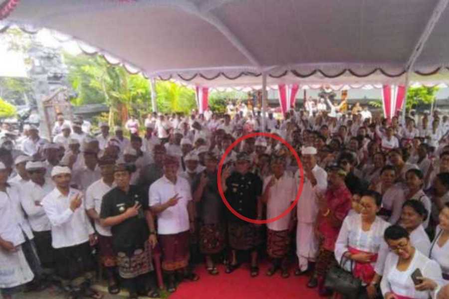 Hadiri Penyerahan Lahan dengan Gubernur Koster, Giri Prasta Acungkan ...