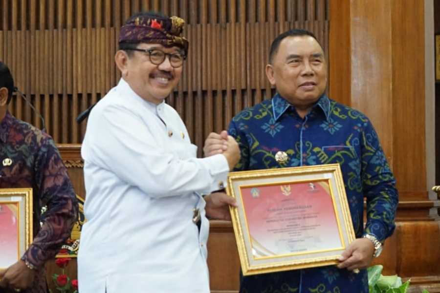 Pemkab Jembrana Raih Peringkat 2 Paritrana Award | BALIPOST.com