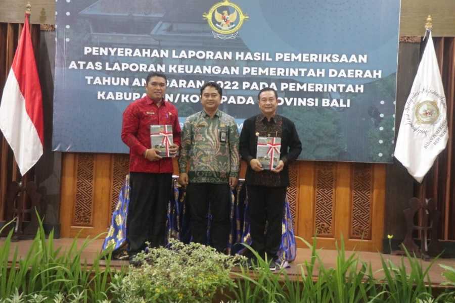 Pemkab Karangasem Berhasil Raih WTP 8 Kali Berturut-turut | BALIPOST.com