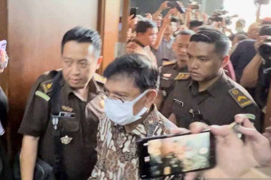 Johnny G Plate Disebut Rugikan Negara Sebesar Rp 8 Triliun | BALIPOST.com