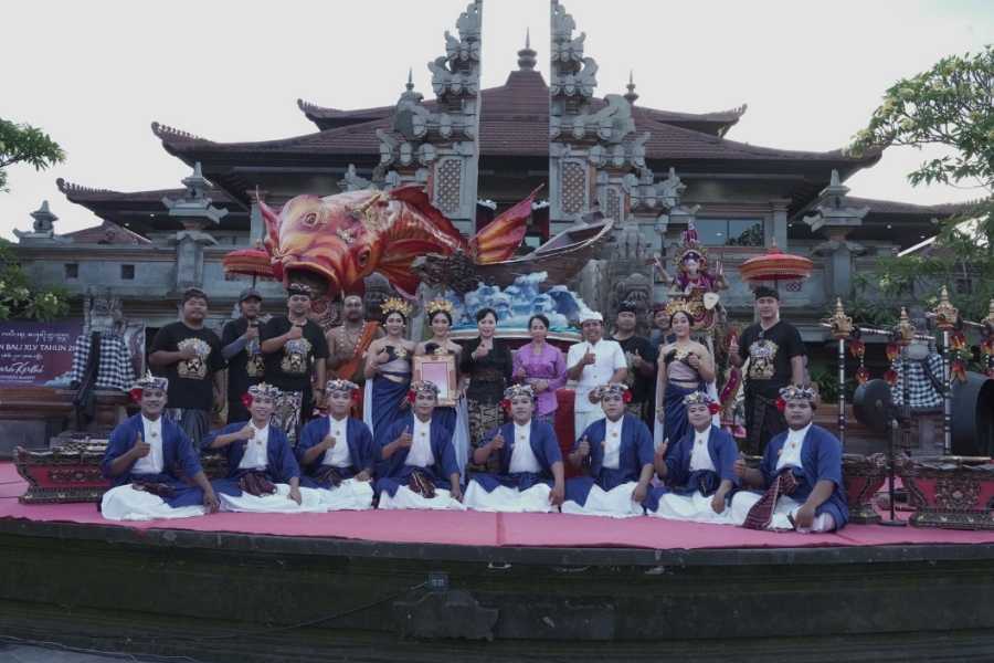 "Segara Healing" Garapan Sanggar Seni Tugek Carangsari Pukau Penonton ...