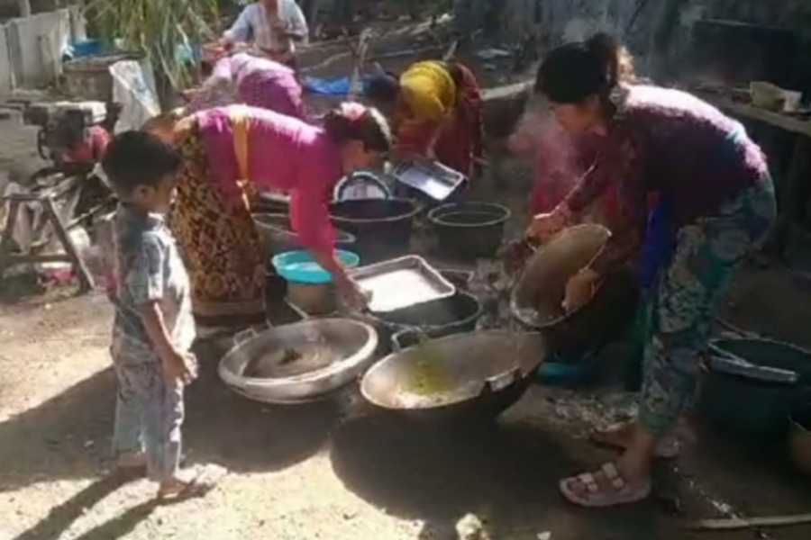 Desa Adat Bukit Galah Lestarikan Tradisi Patus | BALIPOST.com