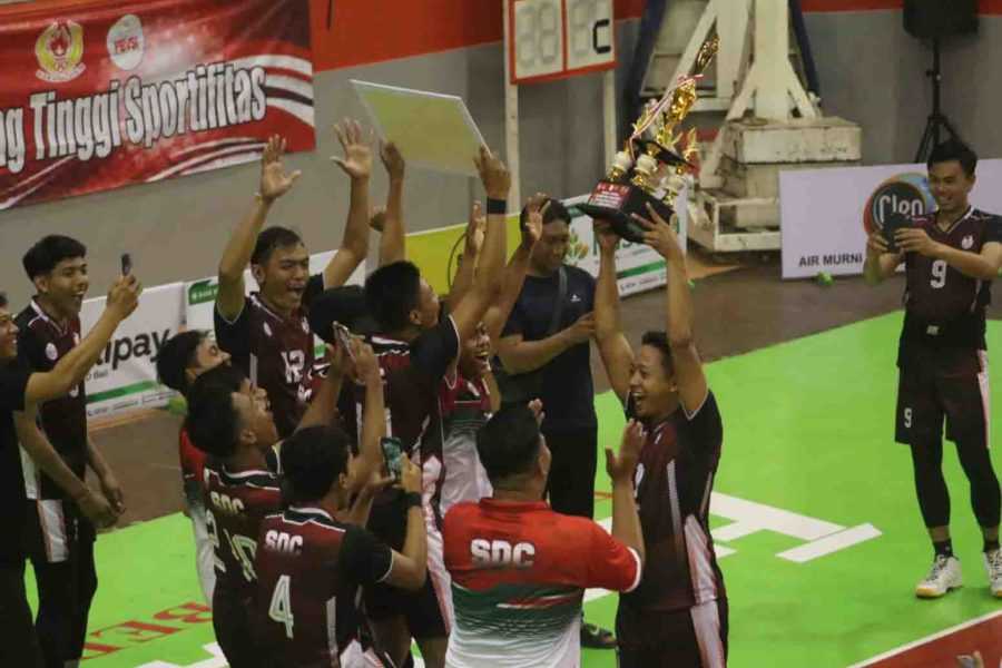 SDC Denpasar Sabet Juara Kejurprov Bola Voli Karangasem 2023 | BALIPOST.com