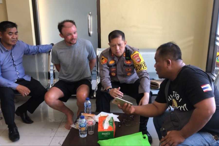 Seorang WNA Diduga Linglung Ditemukan di Perairan Candidasa | BALIPOST.com