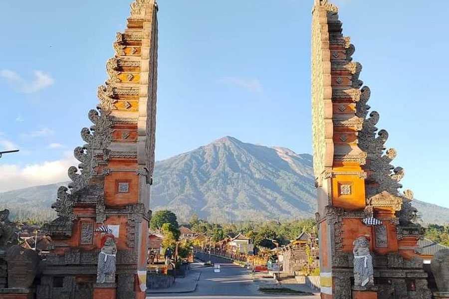 Tak Kecipratan PAD, Dewan Sarankan Cabut KSPN Pura Besakih | BALIPOST.com