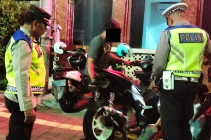 Gelar Razia, Sejumlah Motor Knalpot Brong Diamankan | BALIPOST.com