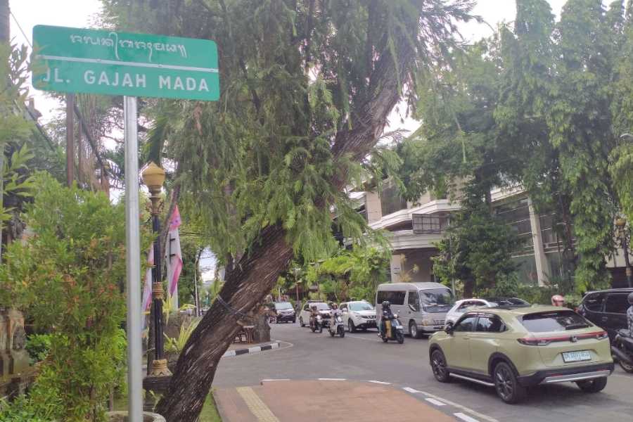 Dianggarkan 1,5 Miliar, Penggantian Papan Nama Jalan di Denpasar ...