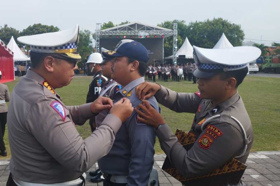 Operasi Keselamatan Agung, Tertibkan WNA Langgar Lalin | BALIPOST.com