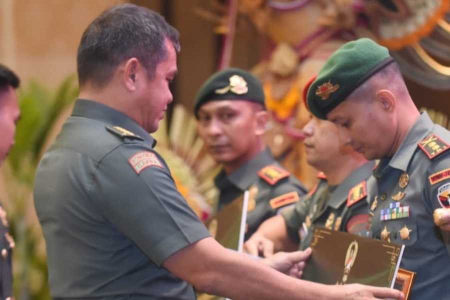 Kasad Serahkan Reward PPDS | BALIPOST.com