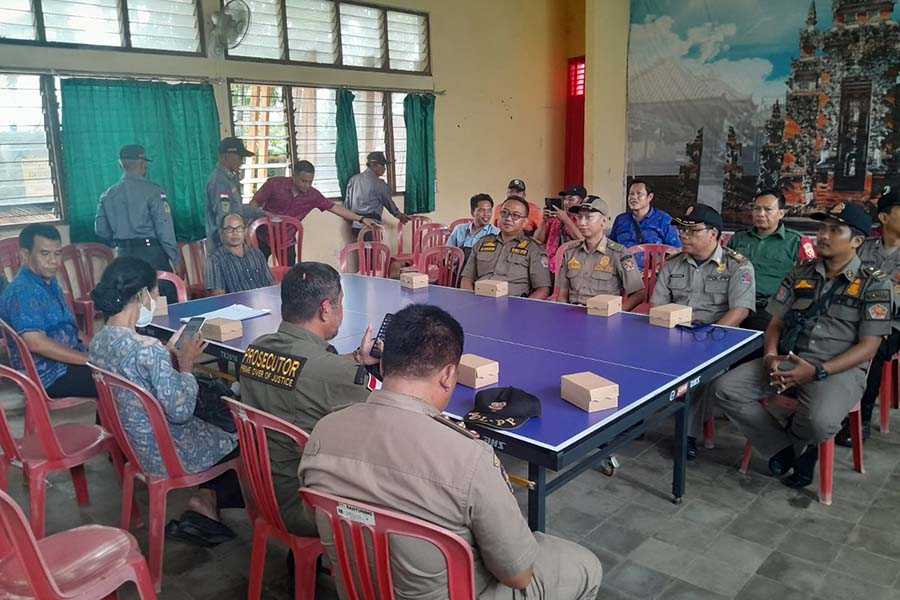 Satpol PP Buleleng Jaring Sejumlah Duktang Tanpa Identitas | BALIPOST.com