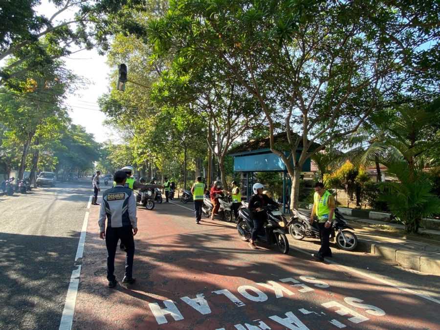 Opsgab Jaring Kendaraan Nunggak Pajak | BALIPOST.com