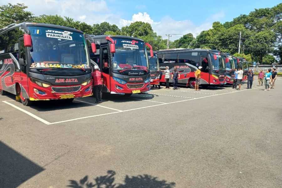 Sejumlah Bus Pengangkut Siswa Study Tour di Buleleng Jalani Ram Check ...