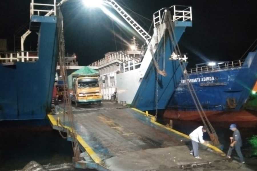 Kapal Kandas Empat Jam Dampak Cuaca Buruk | BALIPOST.com