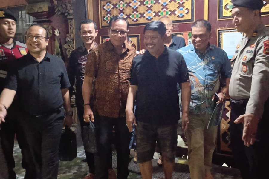 10 Tahun Jalani Hukuman, Mantan Bupati Jembrana Winasa Akhirnya Hirup ...