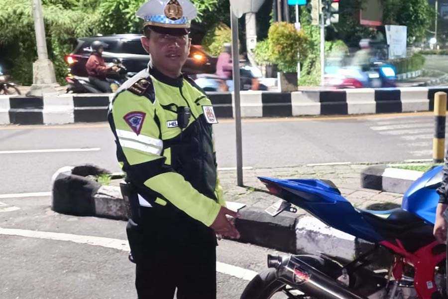 Patroli Gabungan Jaring Motor Knalpot Brong | BALIPOST.com